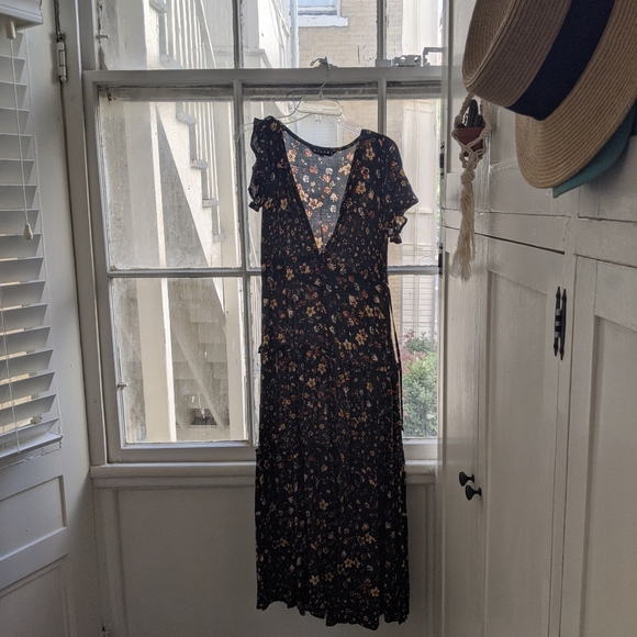 kivari the label | Dresses | Kivari The Label Maxi Dress | Poshmark